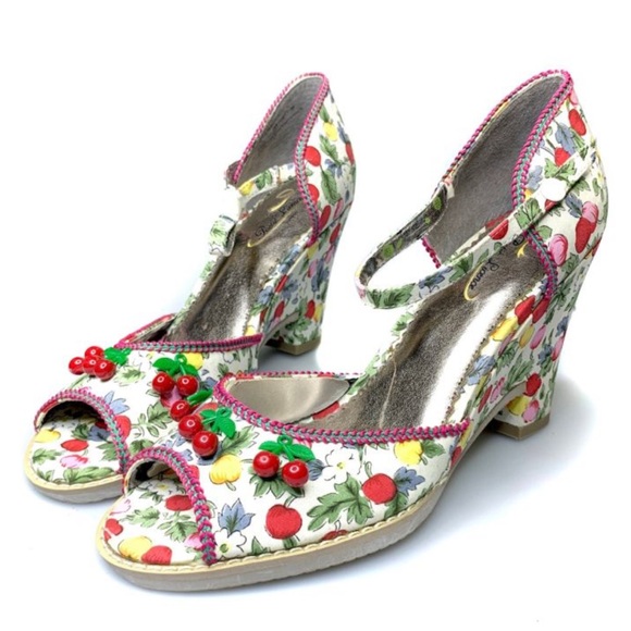 Anthropologie | Shoes | Anthropologie X Poetic Licence 6 Shirley Temple ...